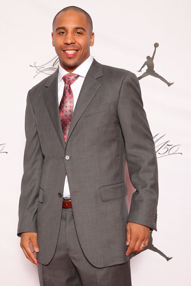 Oakland's Andre Ward gets back into ring