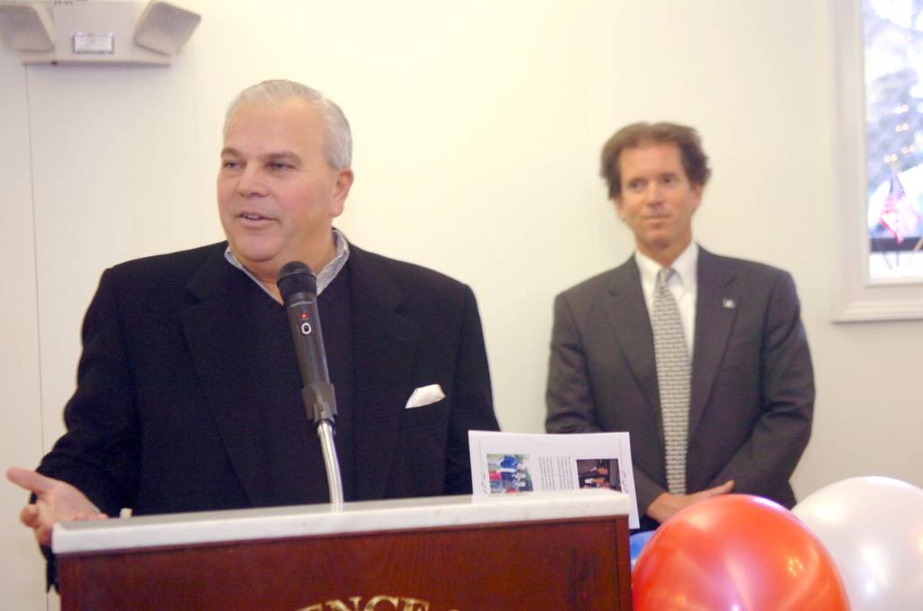 Laudonia sworn in as tax collector