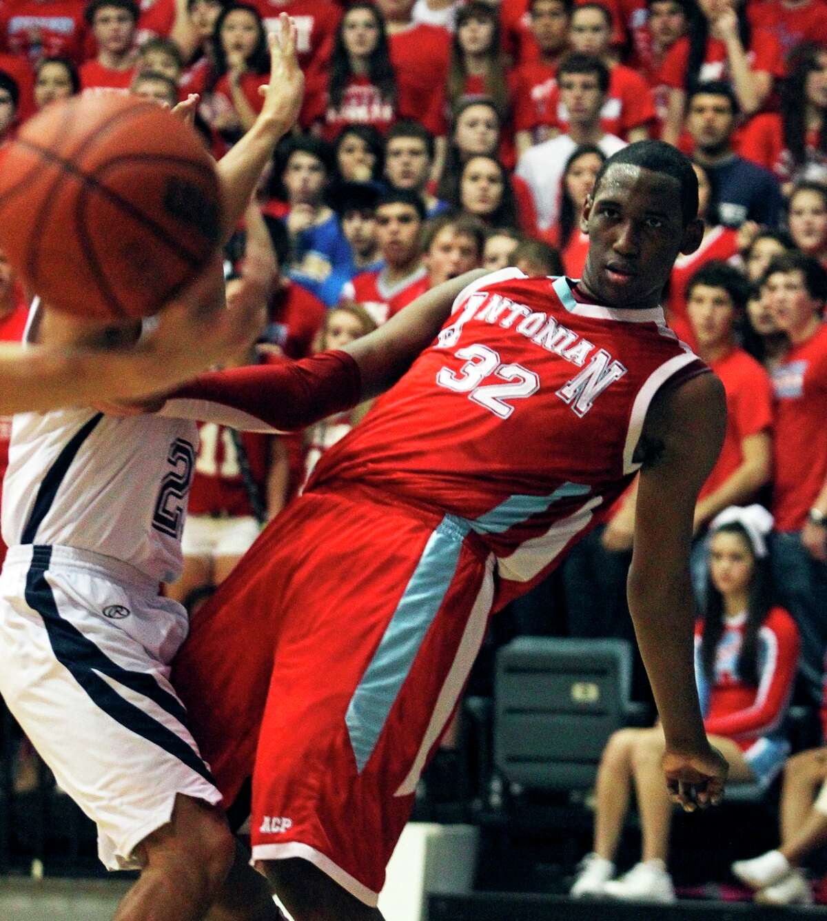 Homegrown confidence fuels LIU-Brooklyn guard tandem