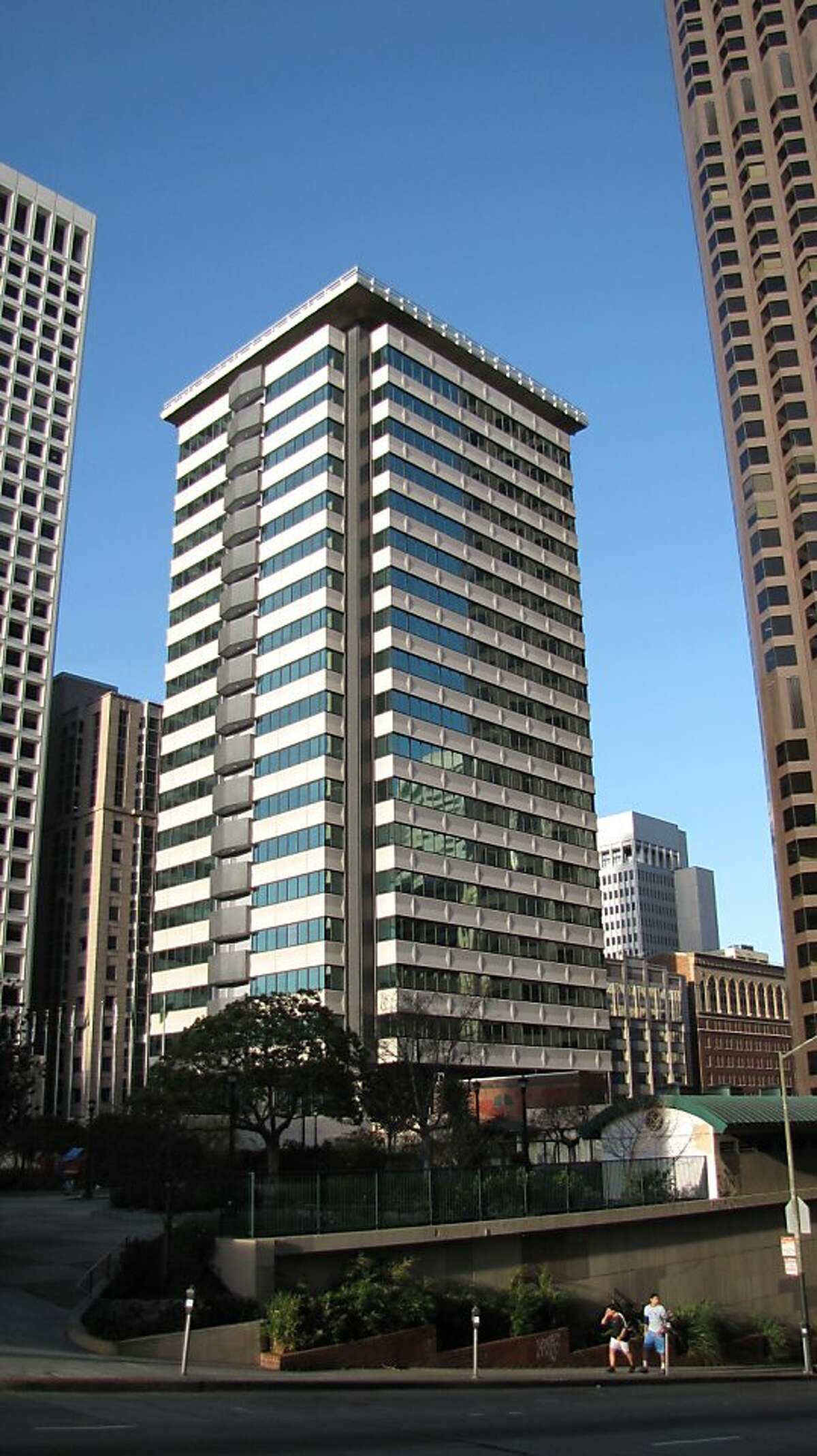 Tower is out of sync, but still timeless