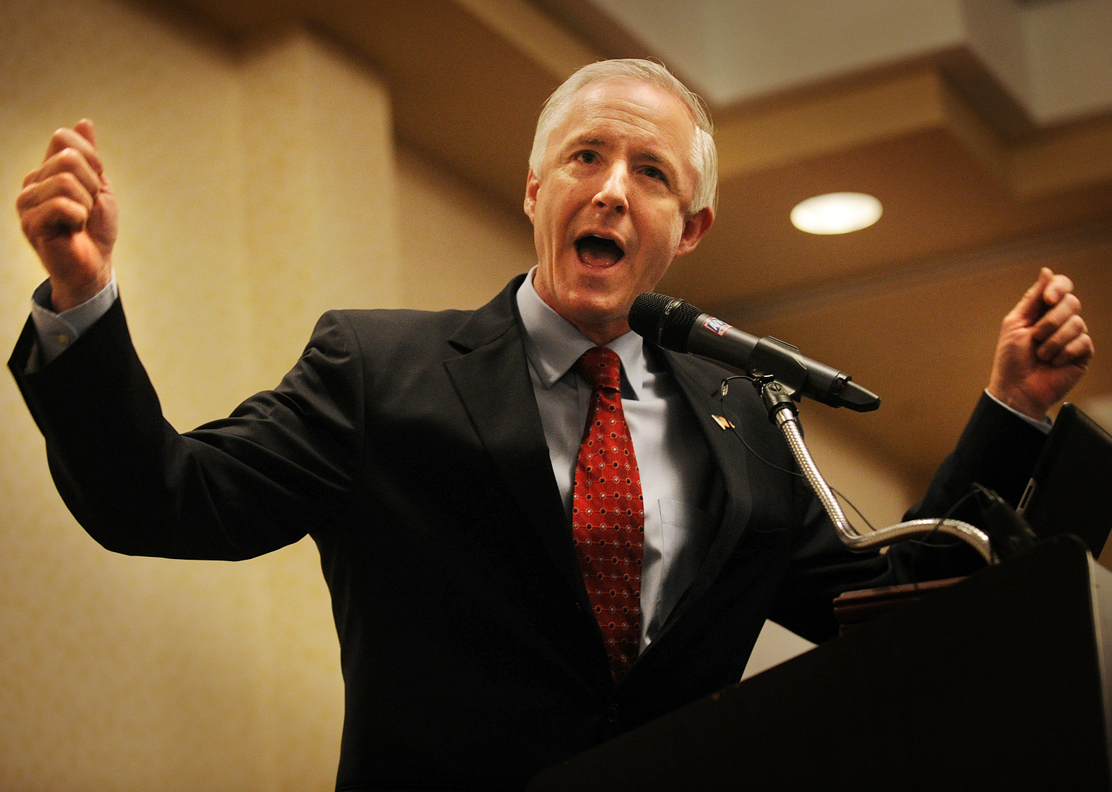 Finch talks to business leaders before releasing budget