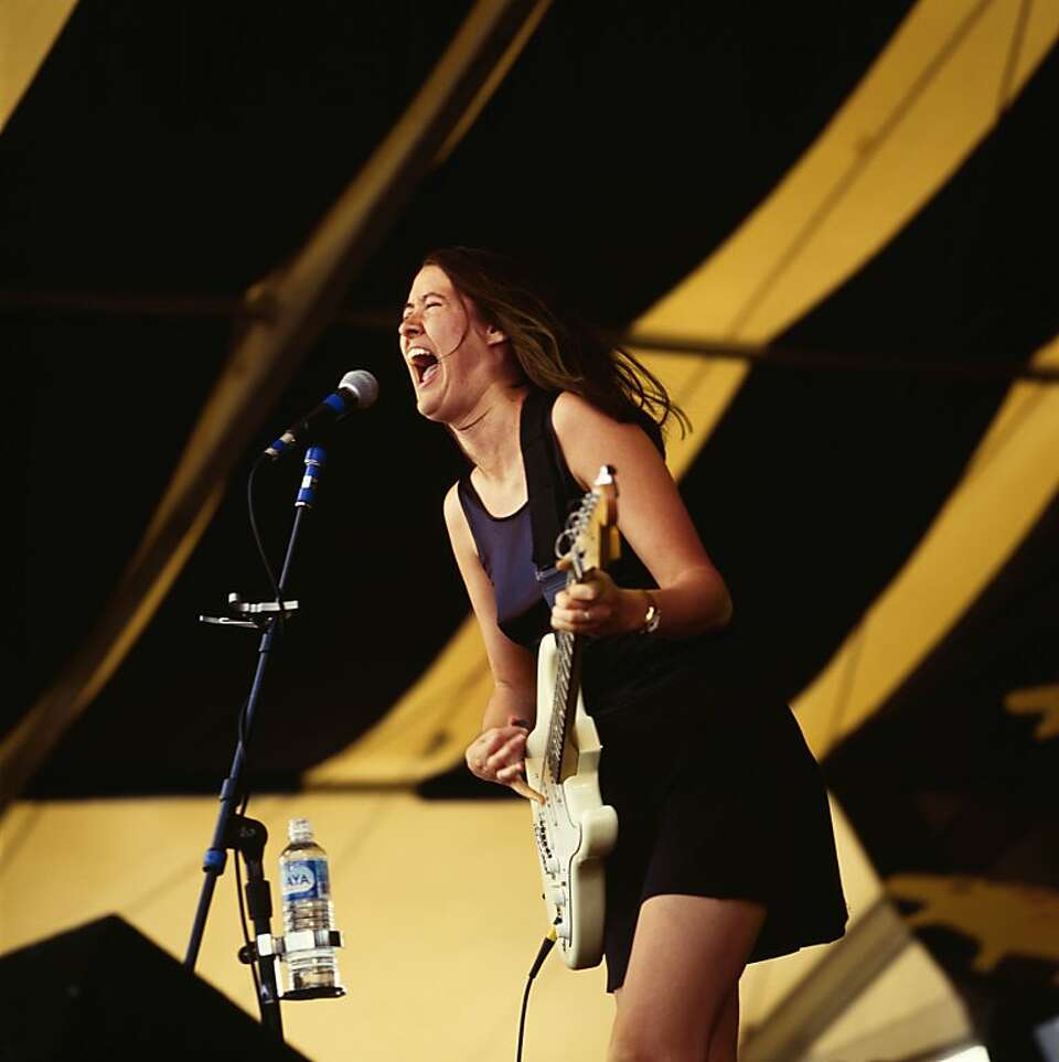 Michelle Shocked: 'I'm damn sorry'