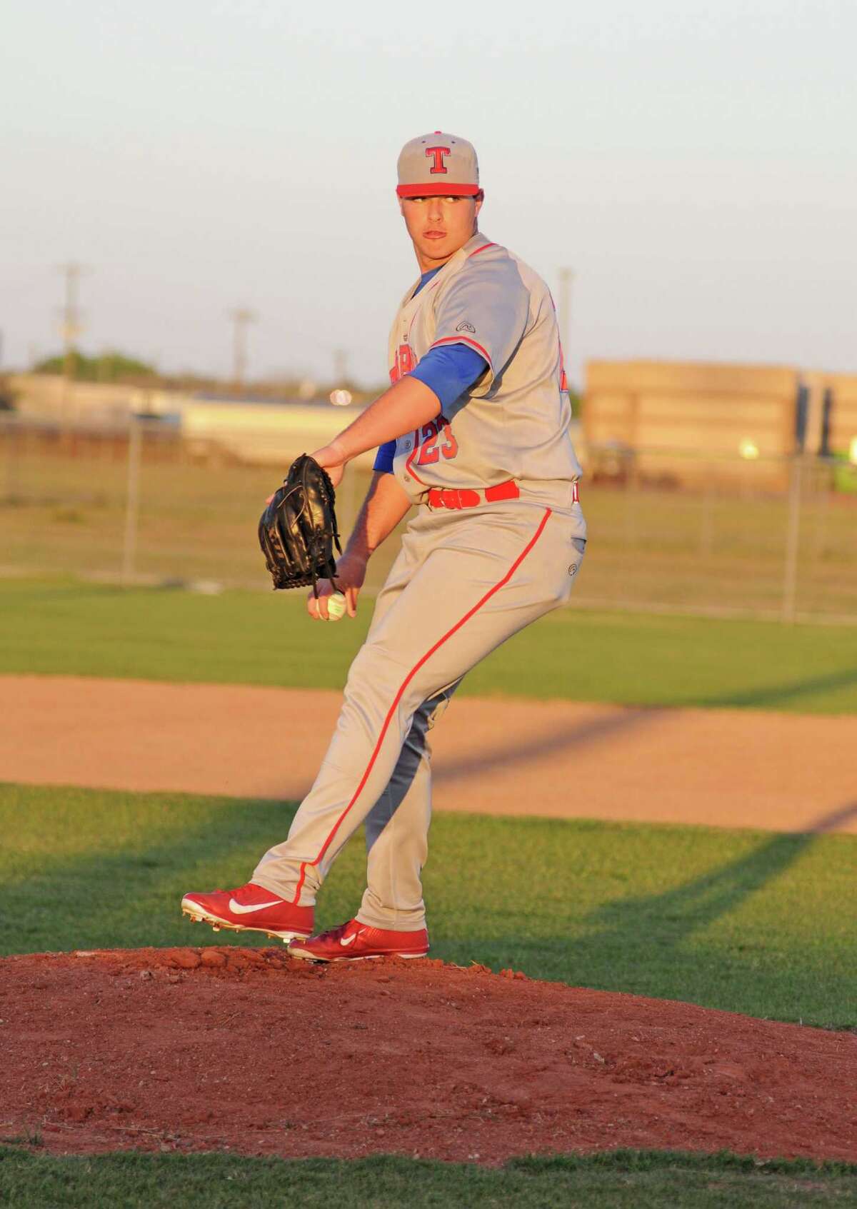 Baseball: Tomball tops state rankings