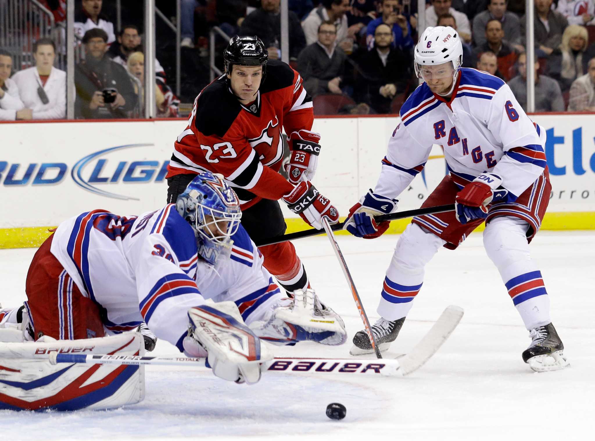 Del Zotto leads Rangers
