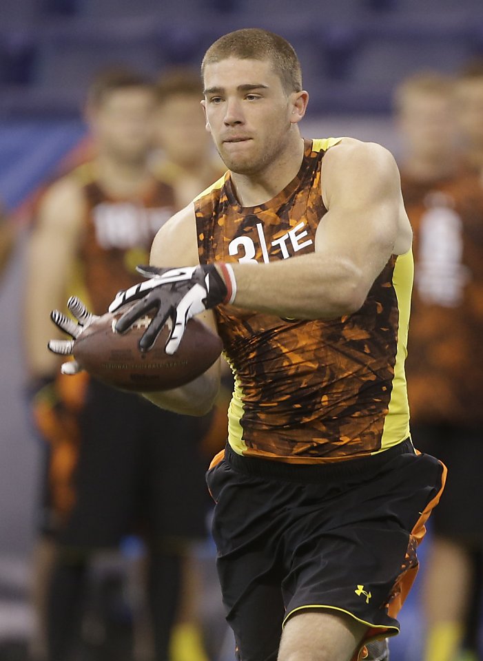 Stanford's Ertz could fill 49ers' needs