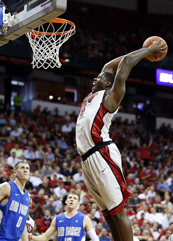 Bears must limit UNLV's Bennett