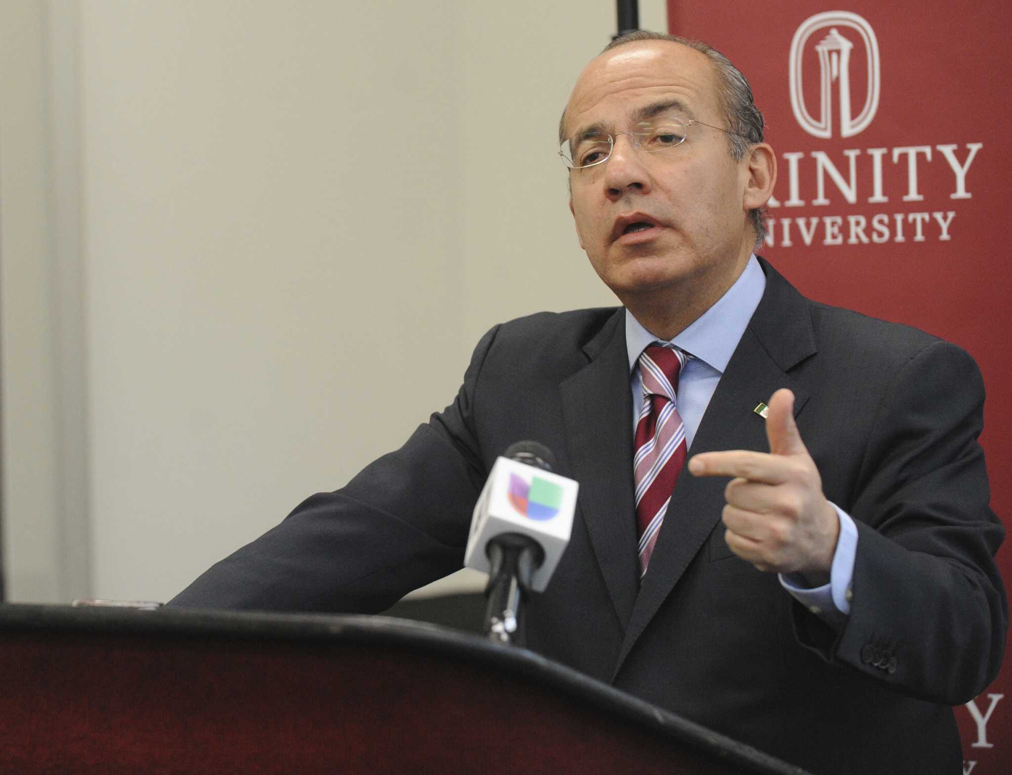 Calderon says drug war was his legal duty