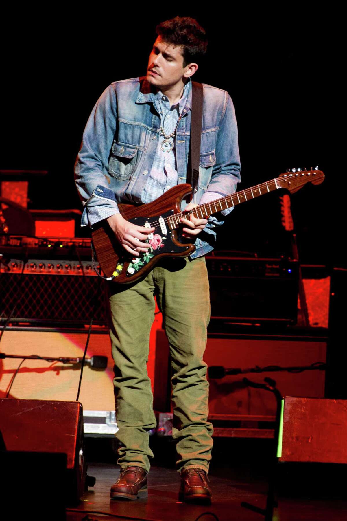 Born and Raised: 10 things you may not know about John Mayer