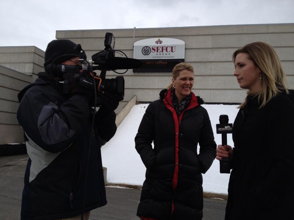 Lowrie gives Danes a shot