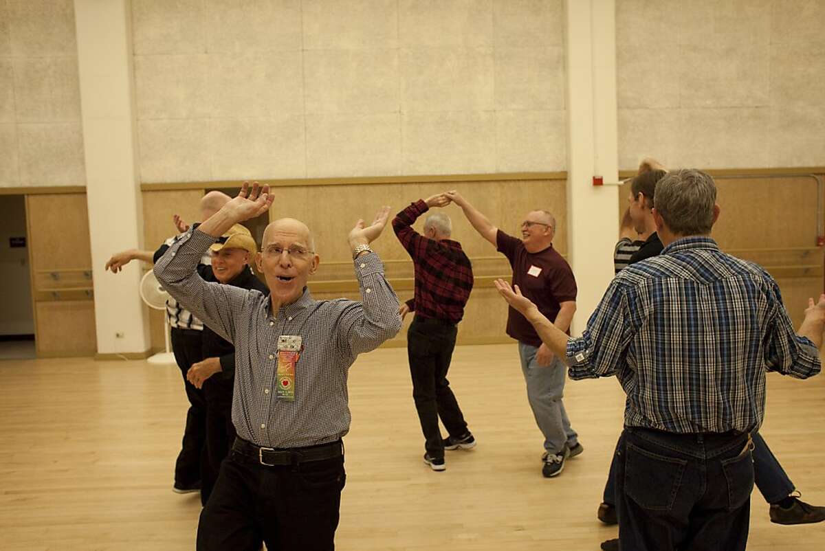 Square dancing fills Boomers' dance card