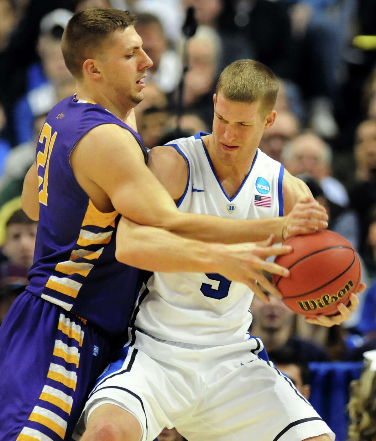 Fans hold heads high in defeat of UAlbany