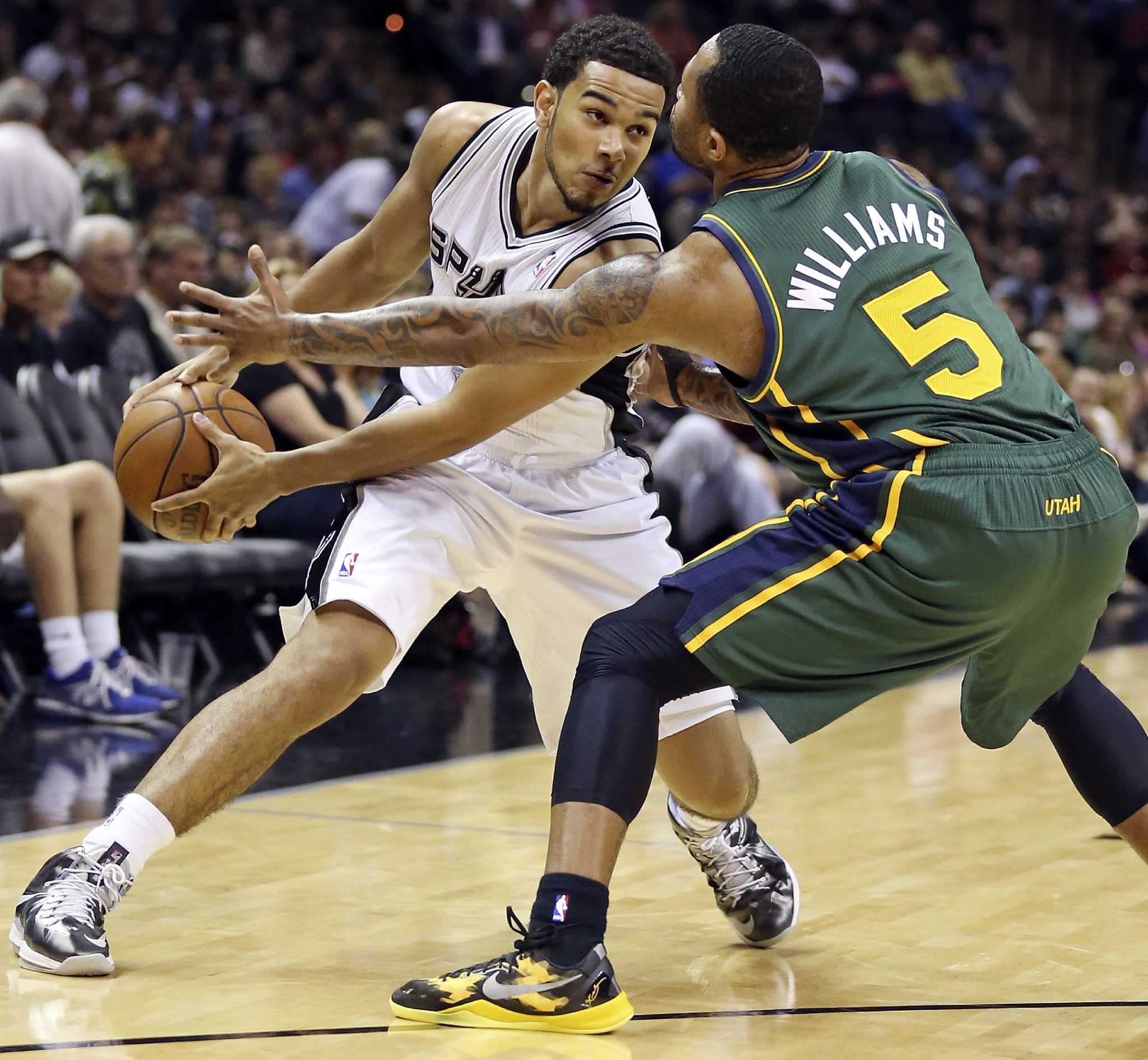 Spurs notebook: Joseph, De Colo know roles