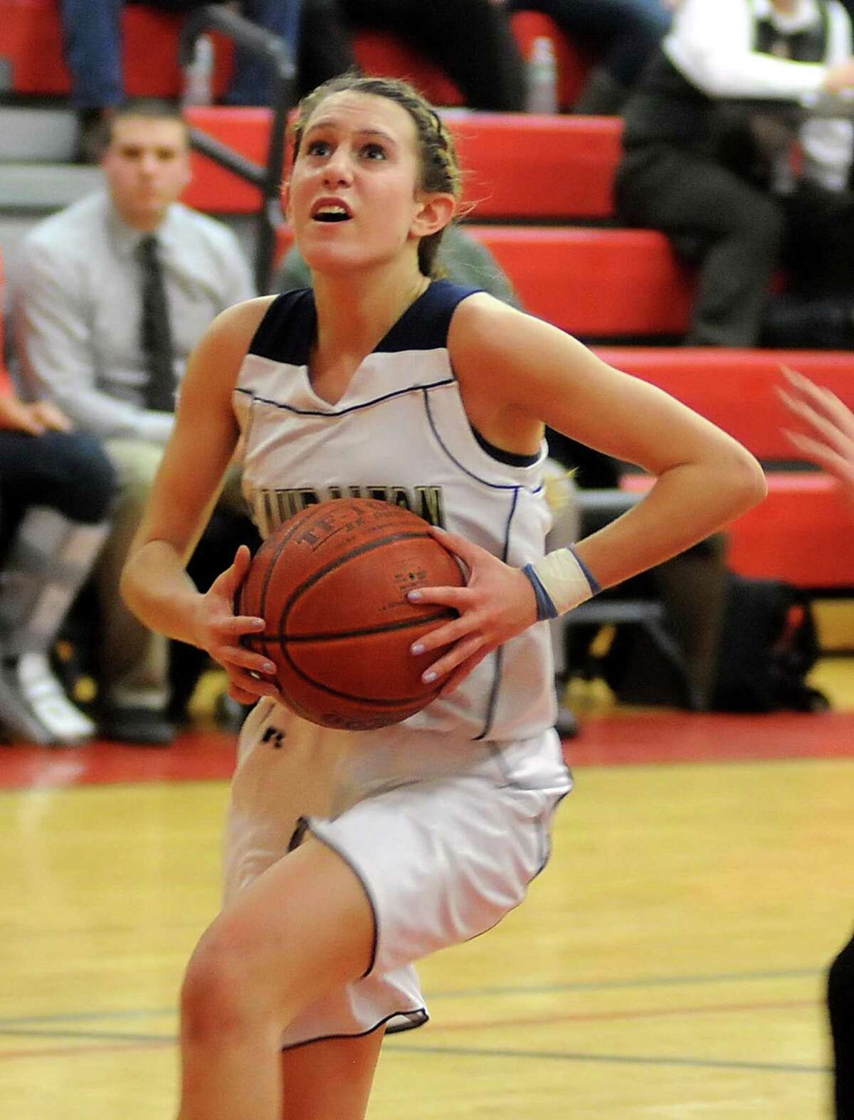 Lauralton Hall wins SWC girls basketball title