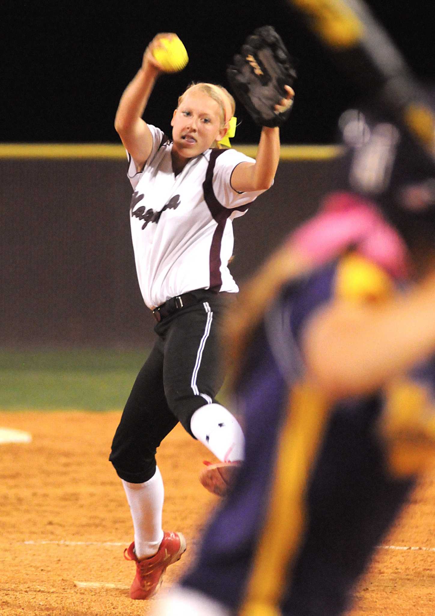Softball: District play takes toll on Magnolia