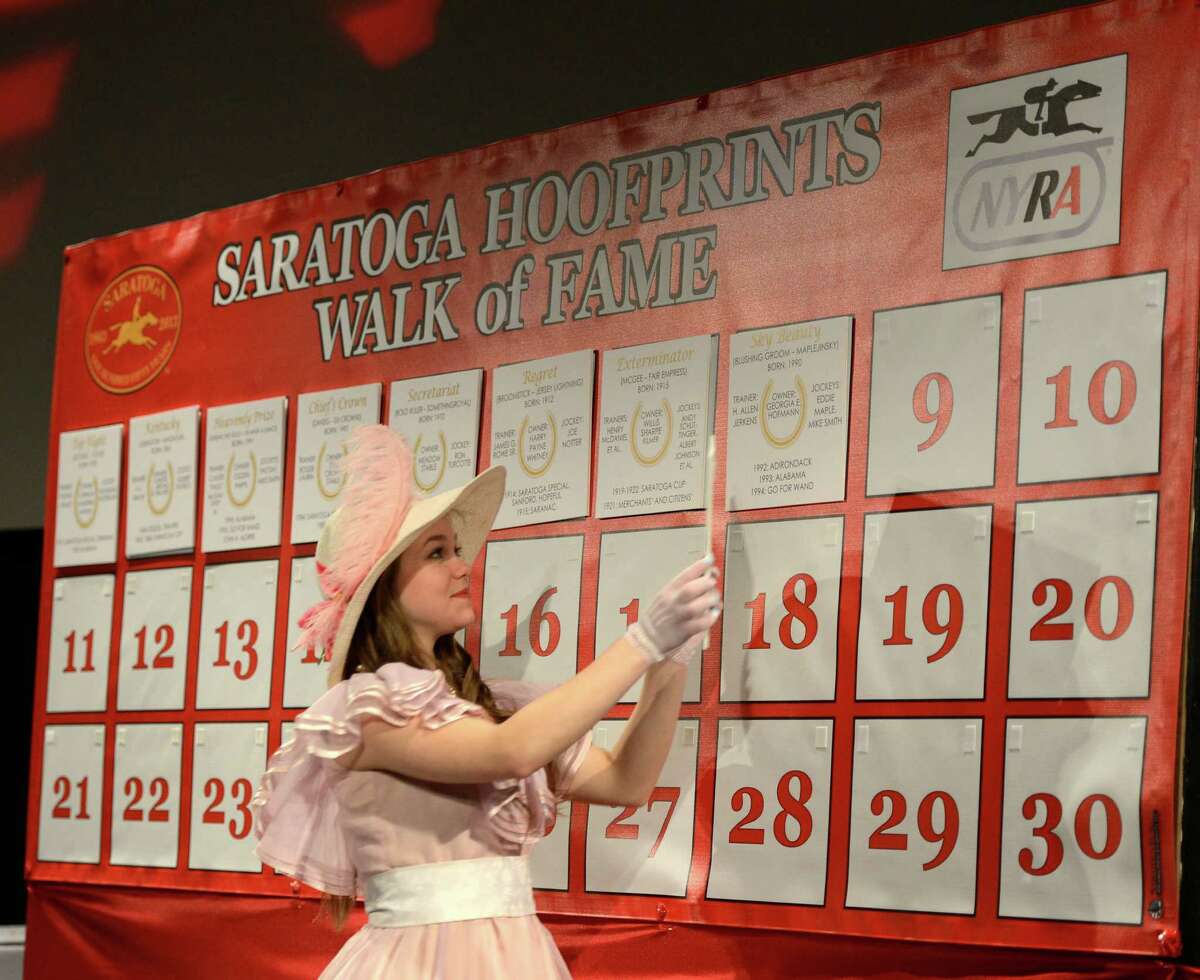 Photos: Hoofprints Walk of Fame