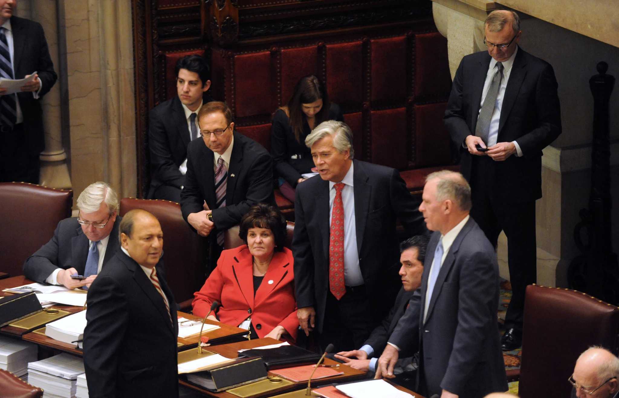 Senate nears budget goal