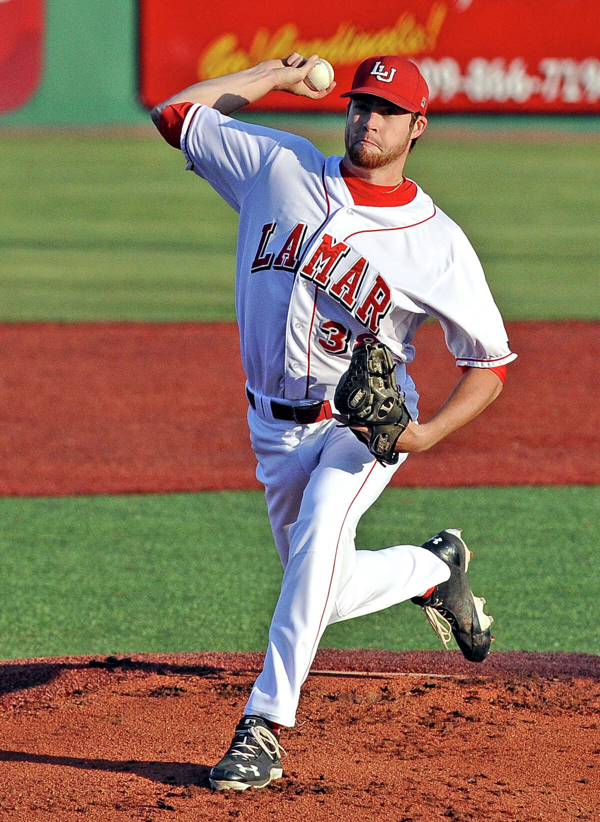 Cardinals tame the No. 19 Cougars, 6-3