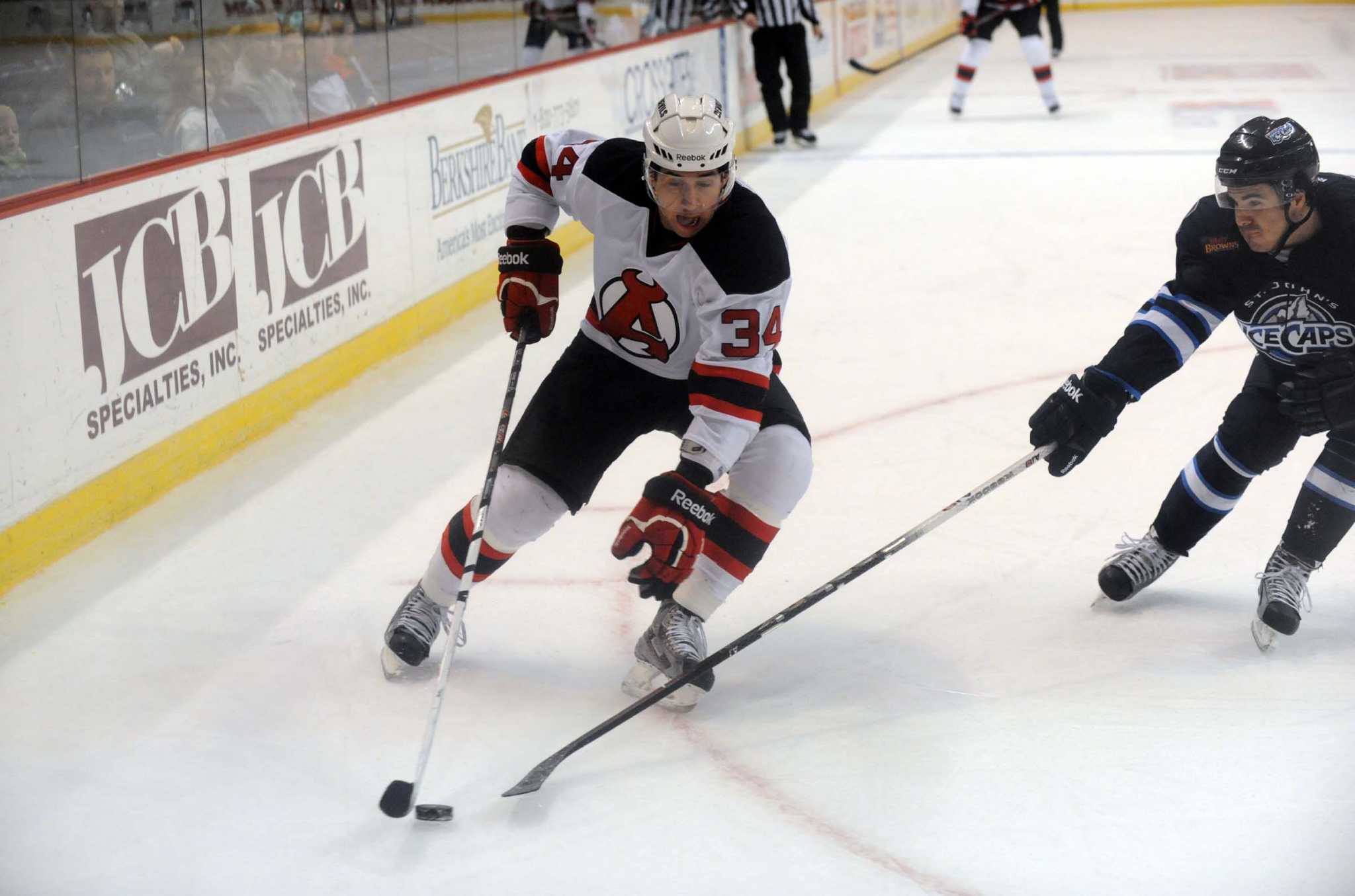 Devils can't slow descent