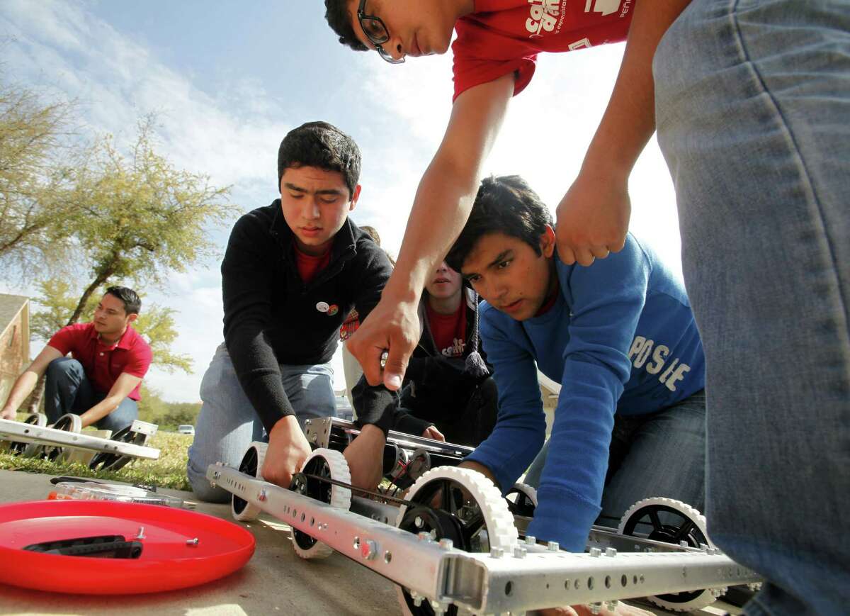 Visiting team, robot stolen, gets S.A. help