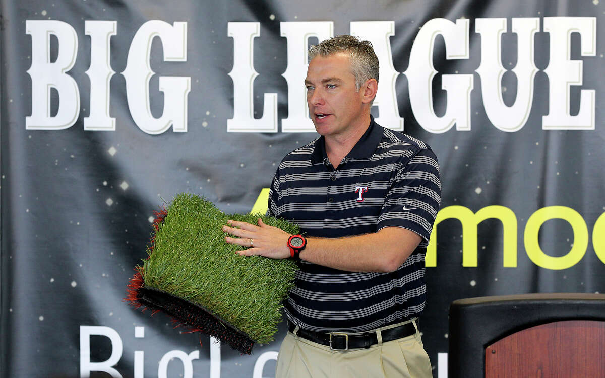 It's batter up for first time in the Alamodome