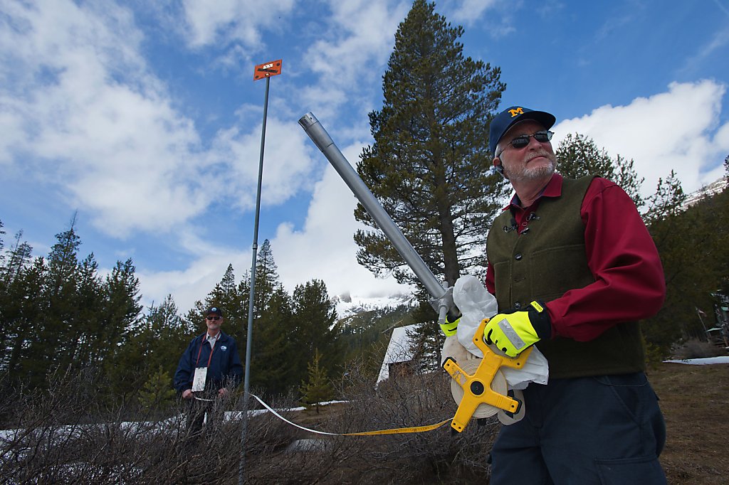 California's small snowpack raises chills