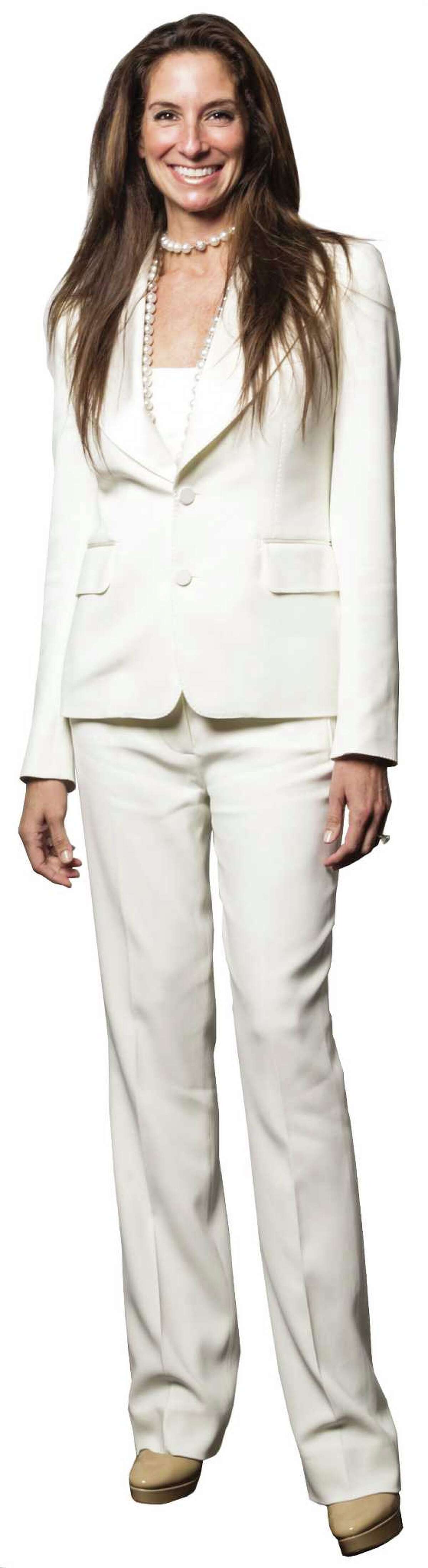 Best Dressed profile: Lisa Holthouse