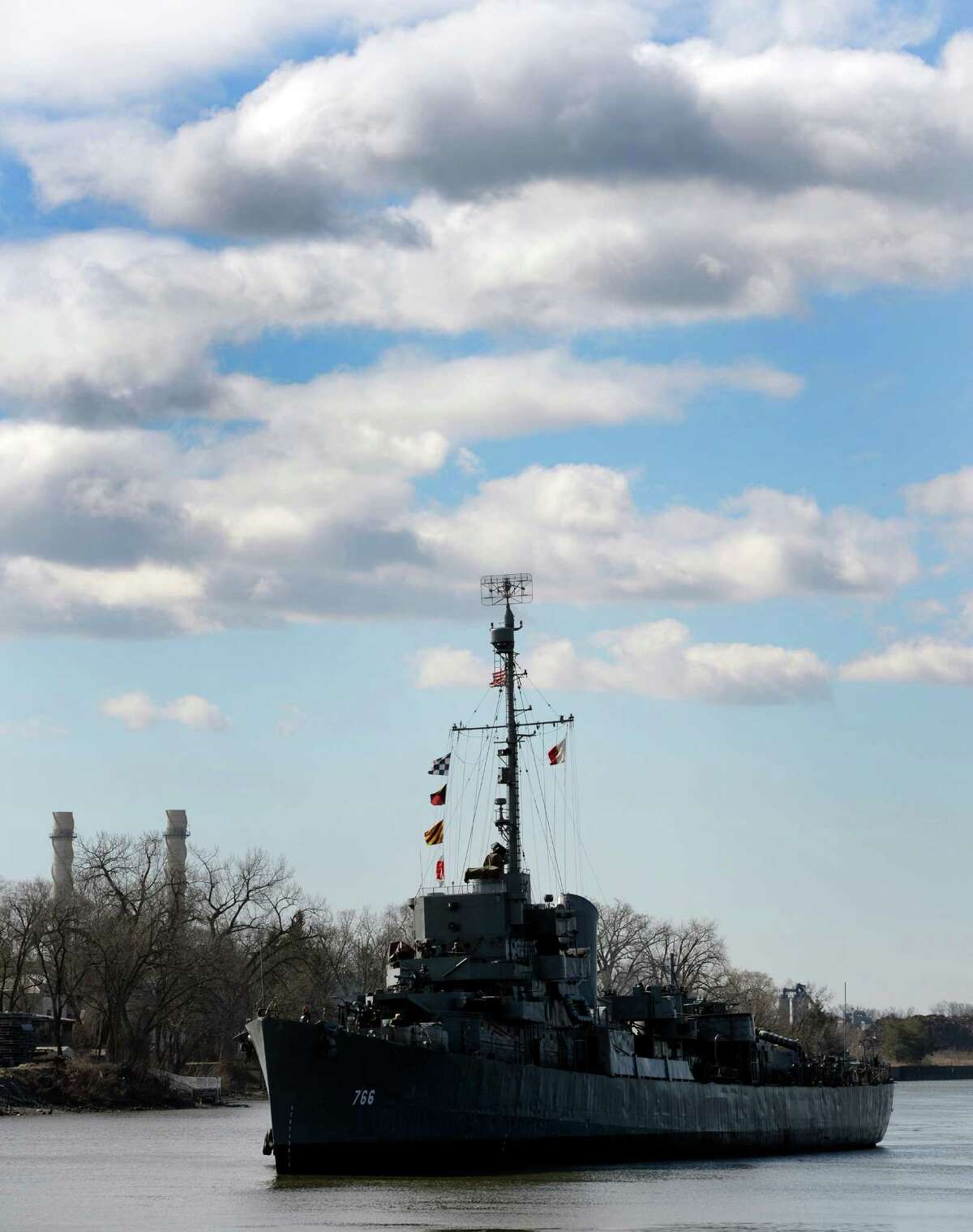 Slater returns to summer berth