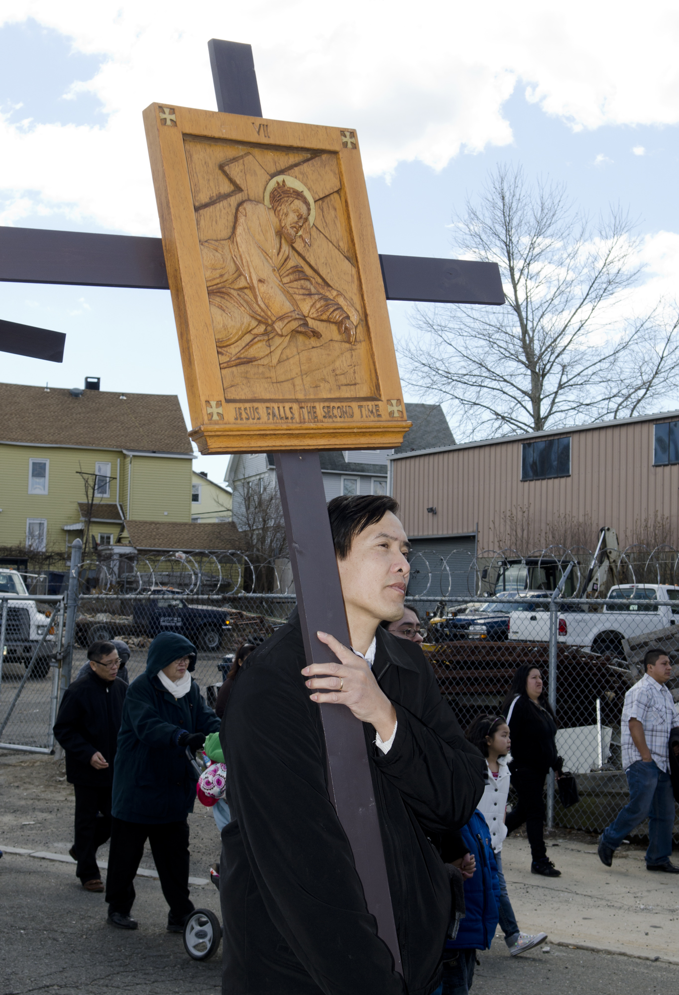 Christians mark Good Friday