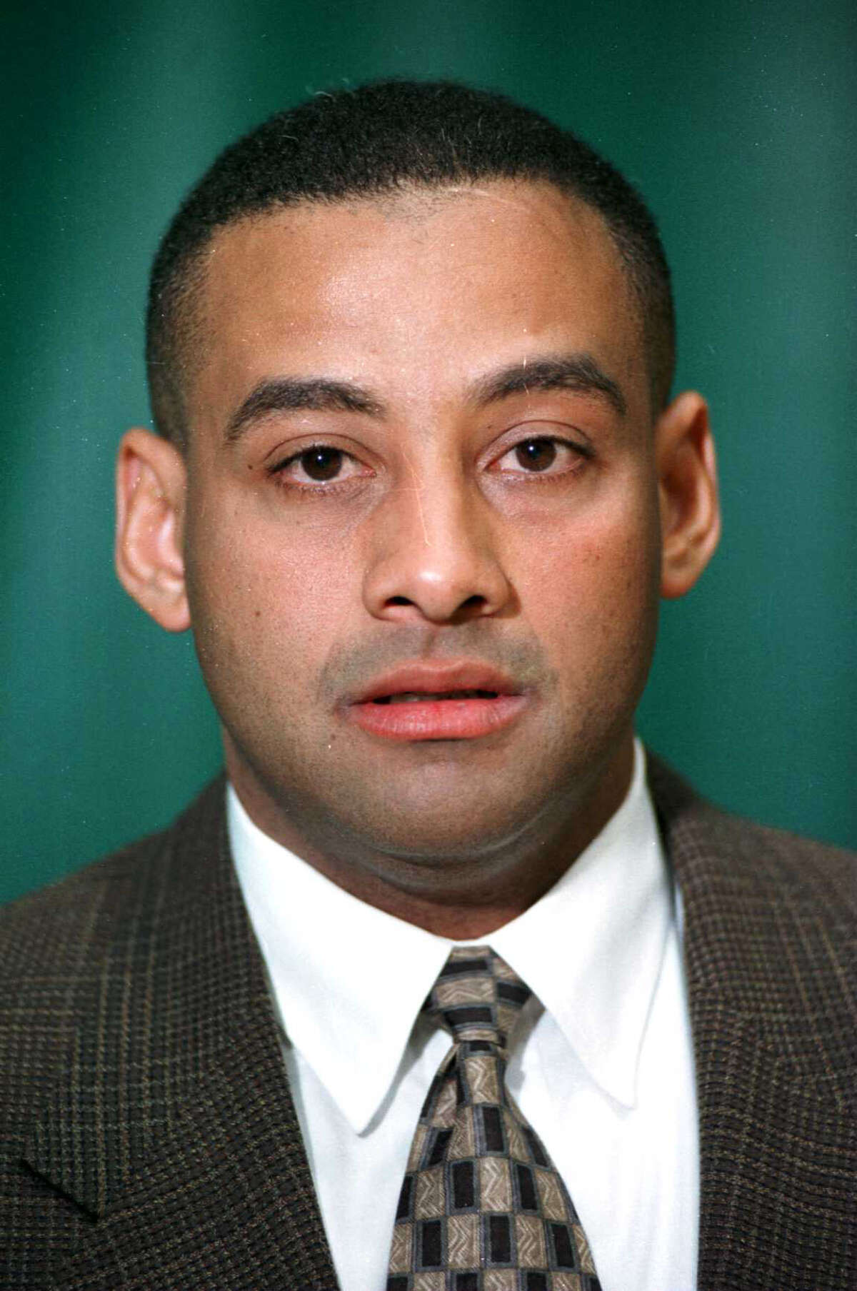 Feast, famine for Siena basketball