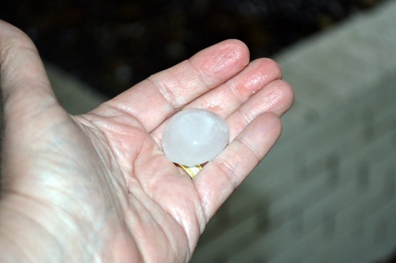 Storms produce hail, little rain