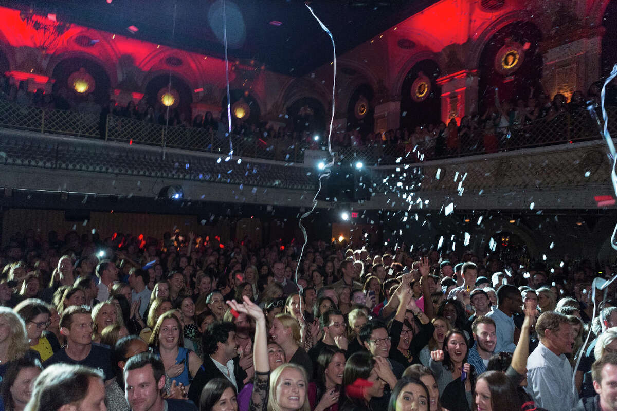 Guard shot outside SF nightclub