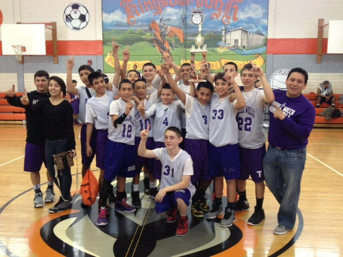Terrell Wells B team wins championship