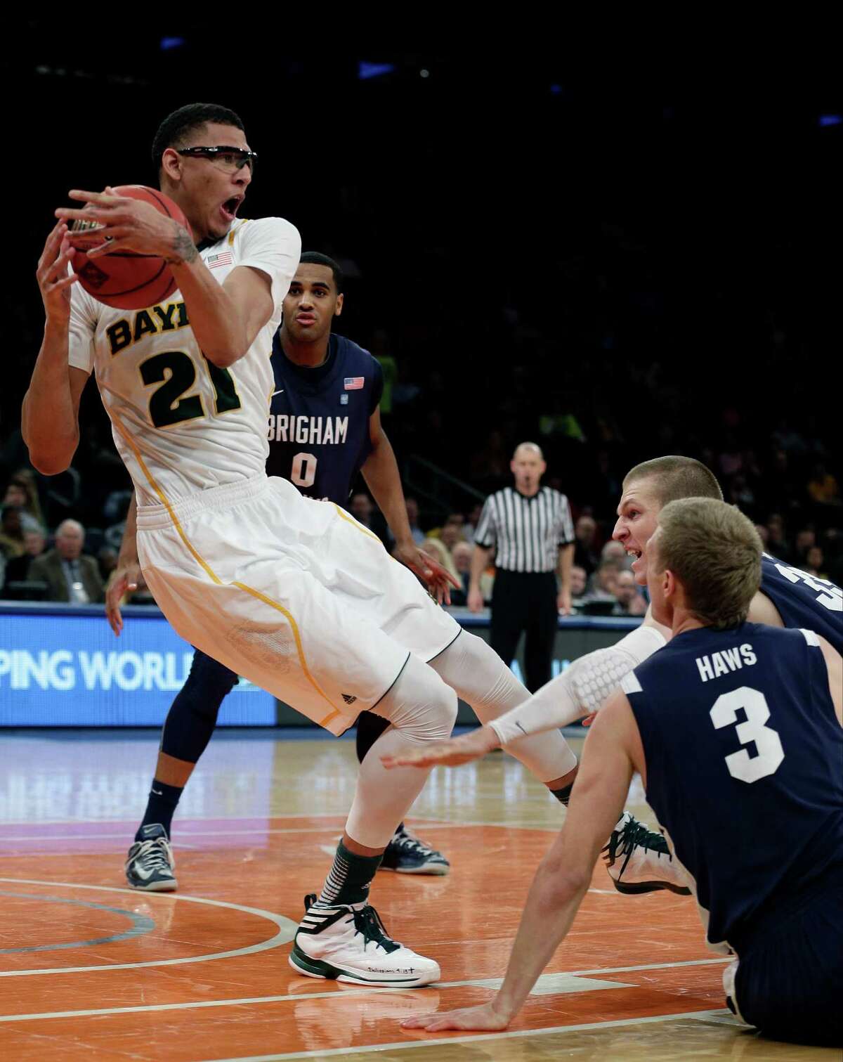 Isaiah Austin to return to Baylor for sophomore season