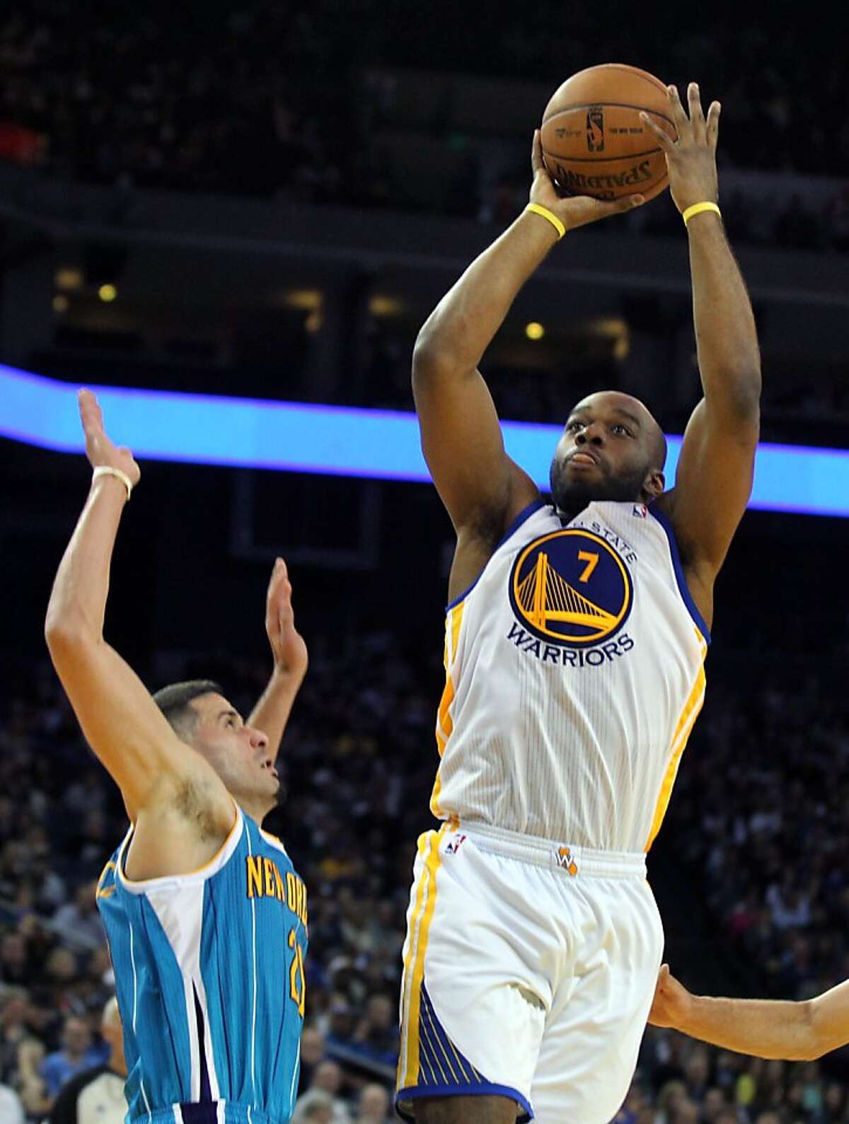 Jack leads Warriors past his former team