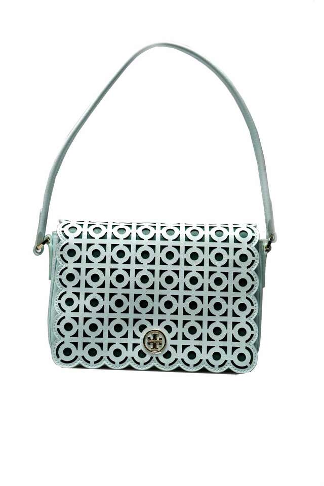 Spring's handbags all about color