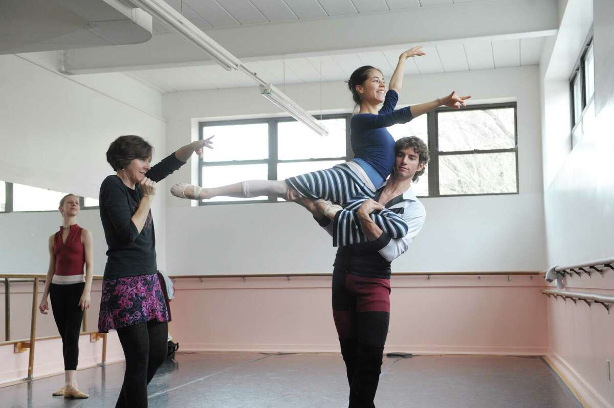 Different steps for ballet troupe