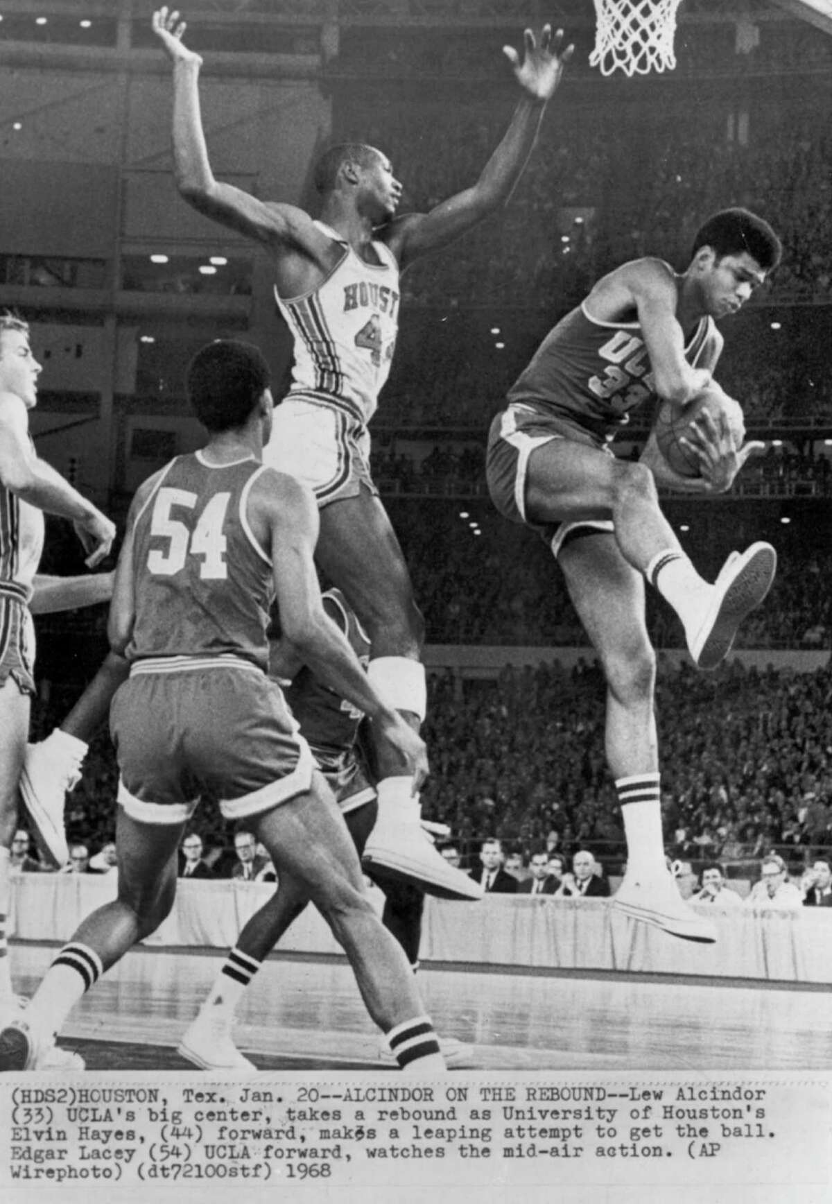 50 years ago today, UH took down UCLA in the 'Game of the Century'