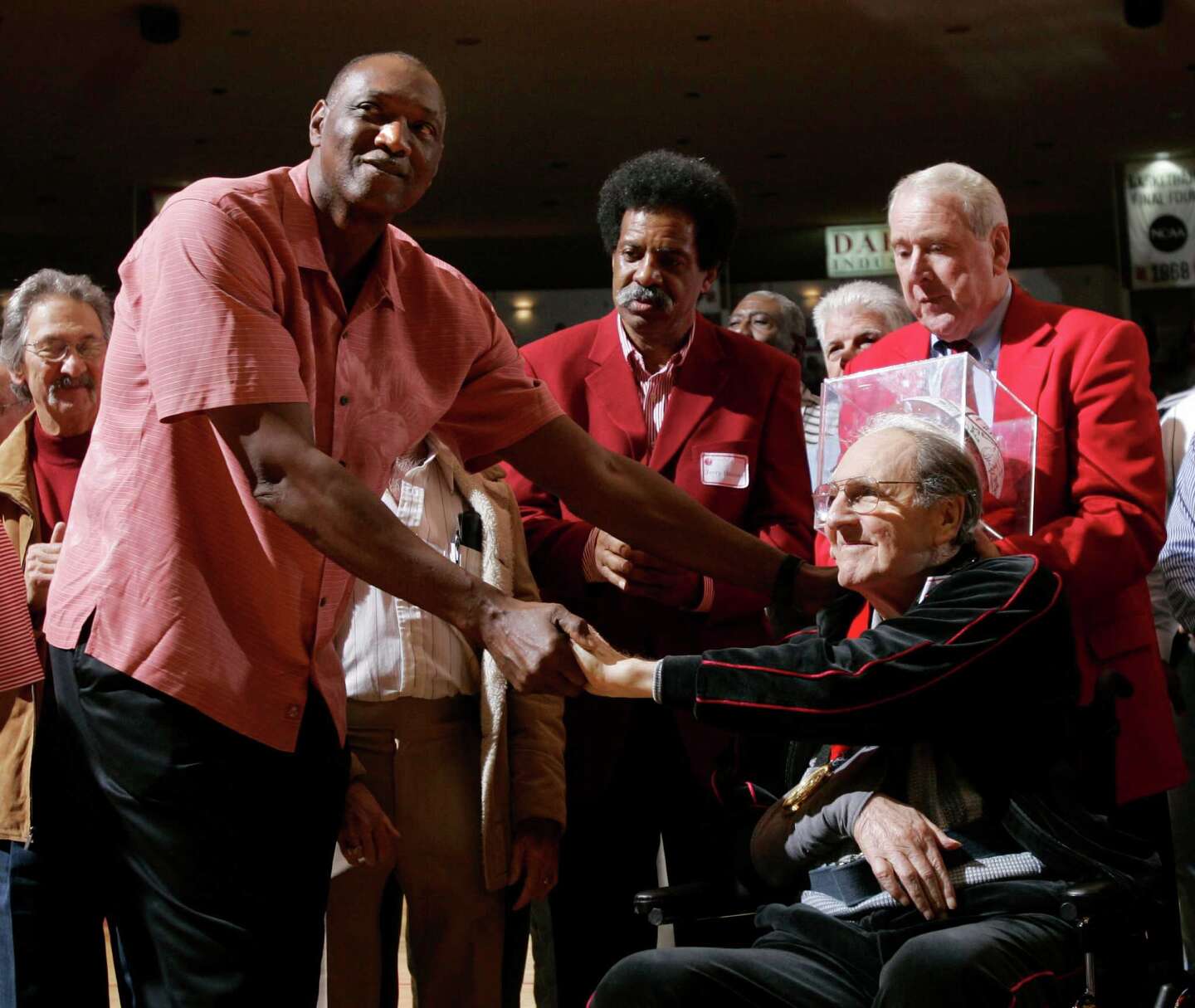 Legendary UH basketball coach Guy V. Lewis dies
