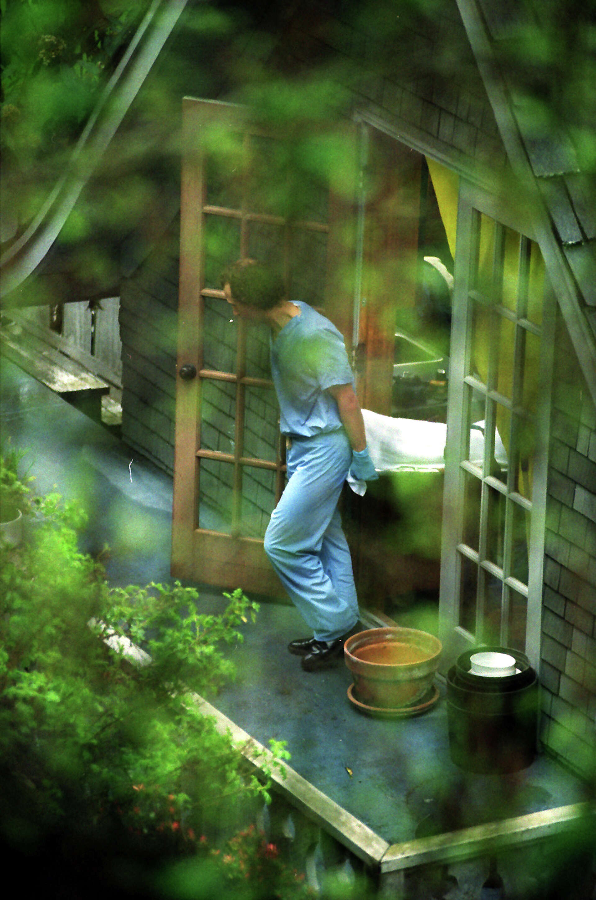 Kurt Cobain Suicide Crime Scene Facebook