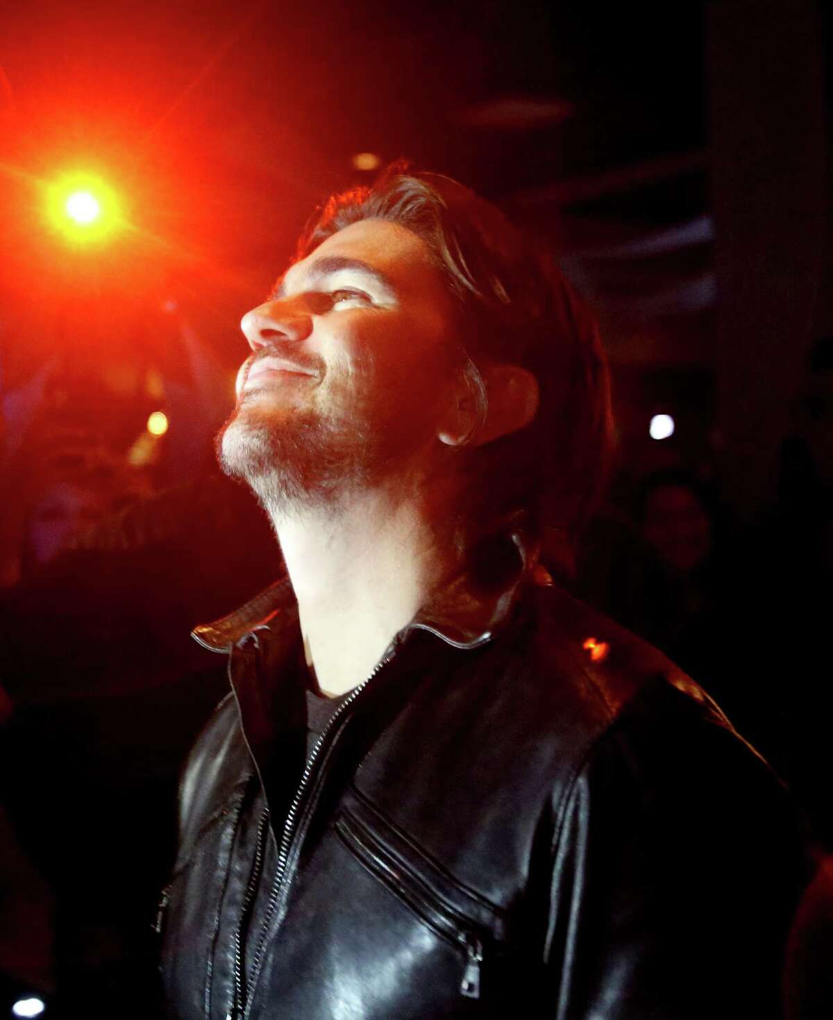 Colombian superstar Juanes joins us for a Facebook Live