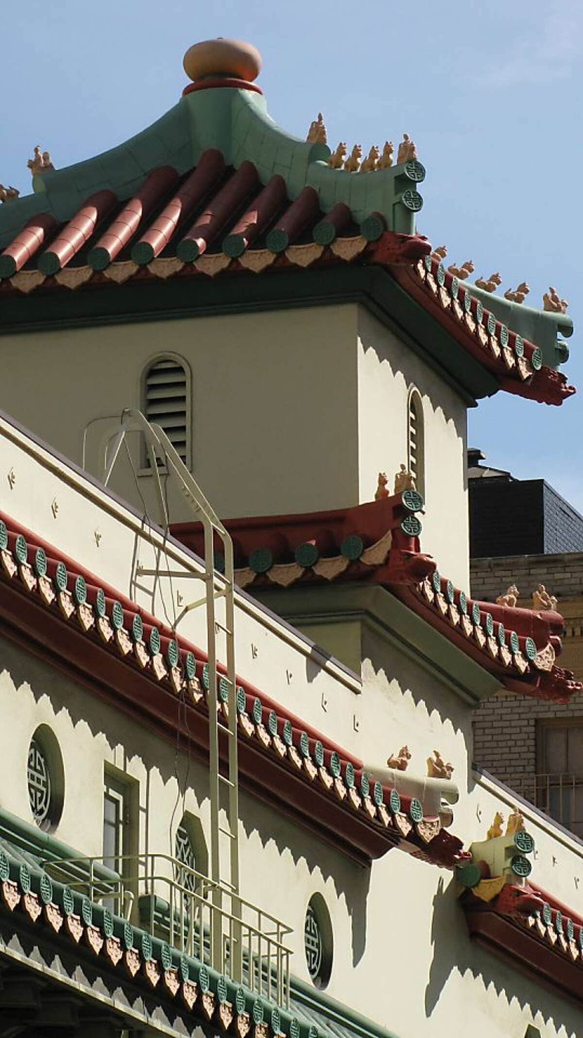 Why Chinatown buildings put on a show
