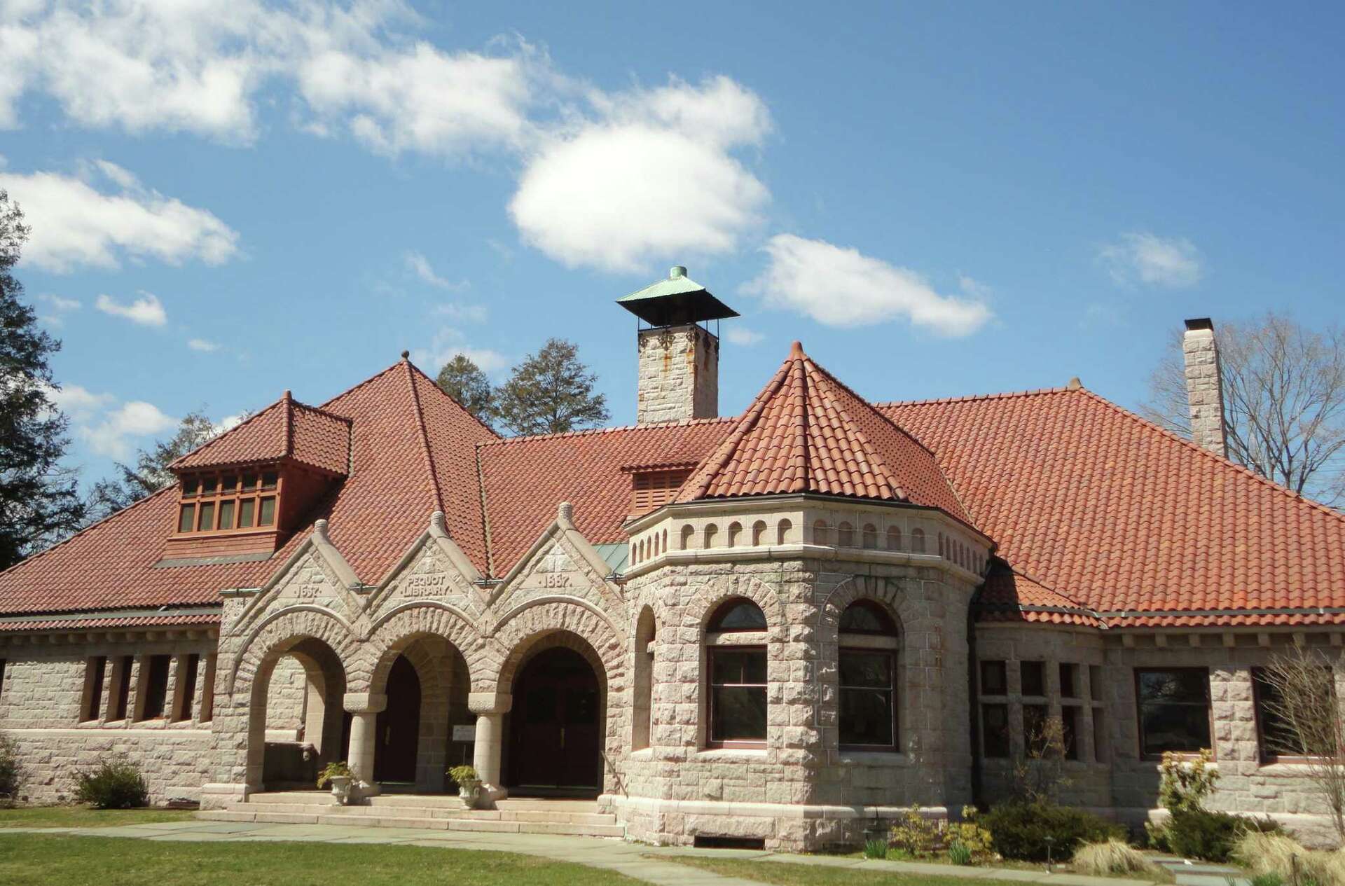 Funding cut could close historic Pequot Library