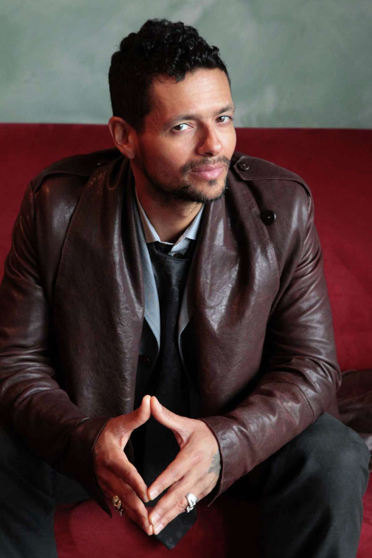 Draco Rosa celebrates 'Vida'