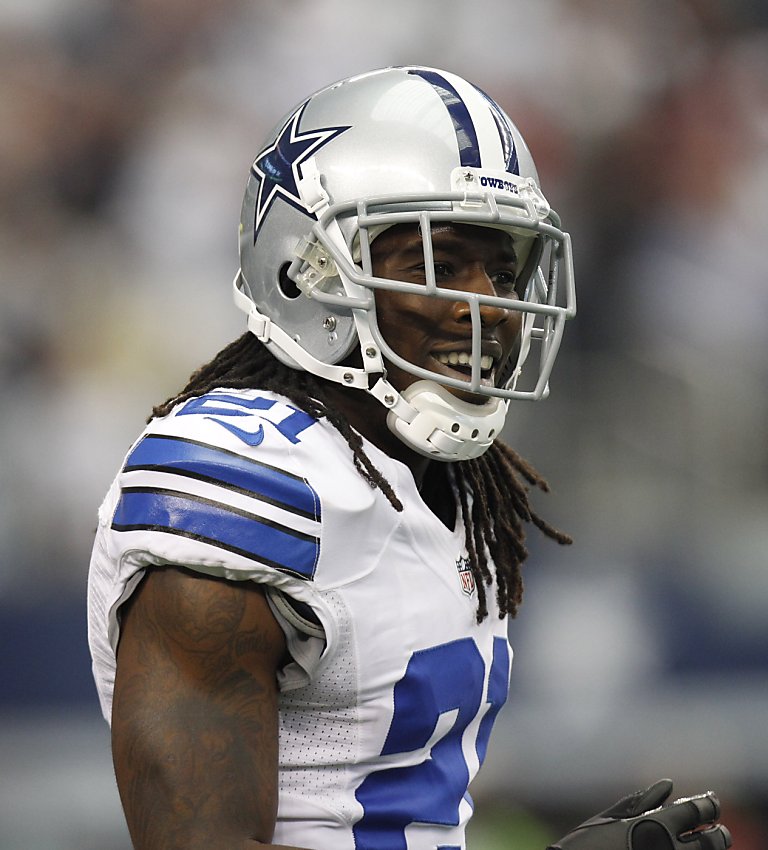 Raiders, DB Mike Jenkins agree to deal