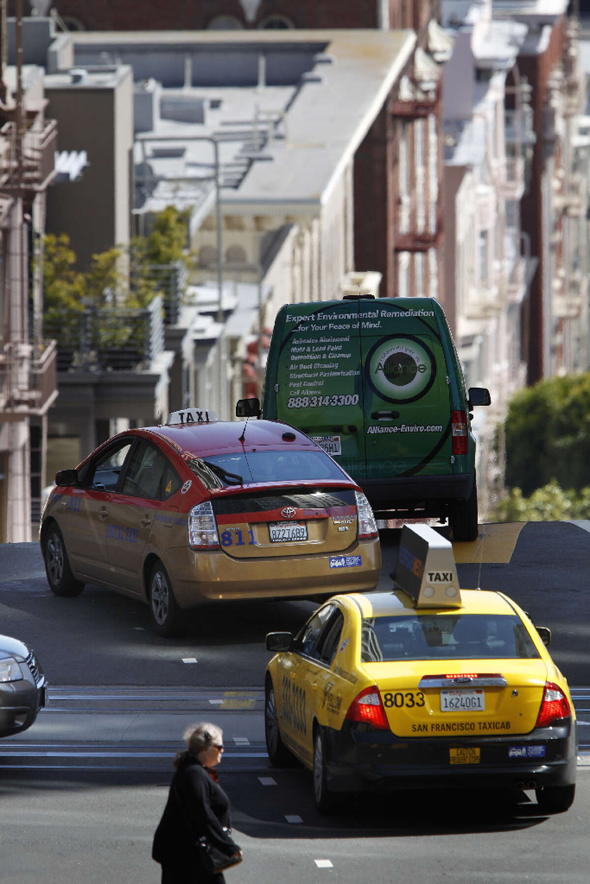 More taxis approved for SF