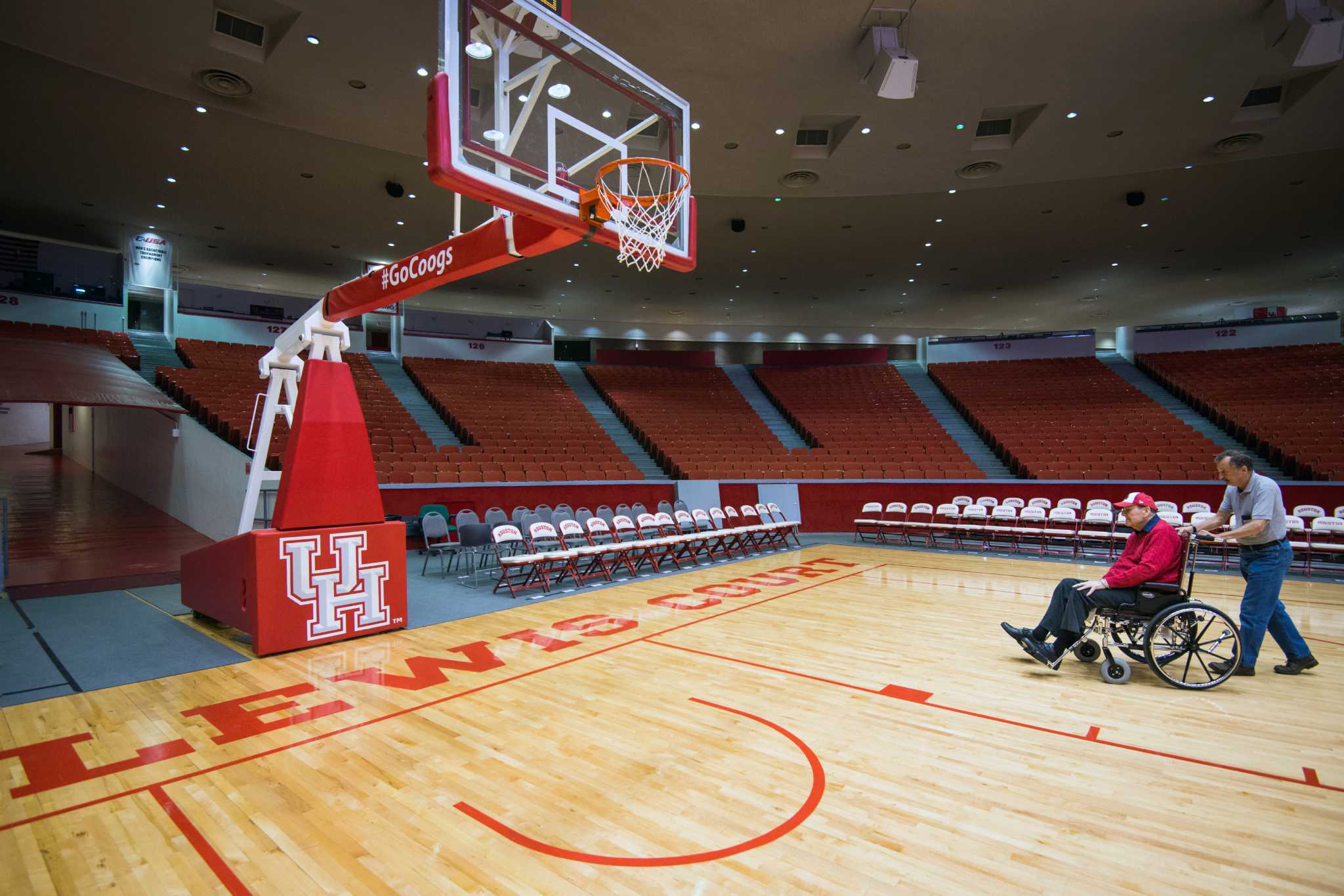 Preparing to say farewell to Hofheinz Pavilion