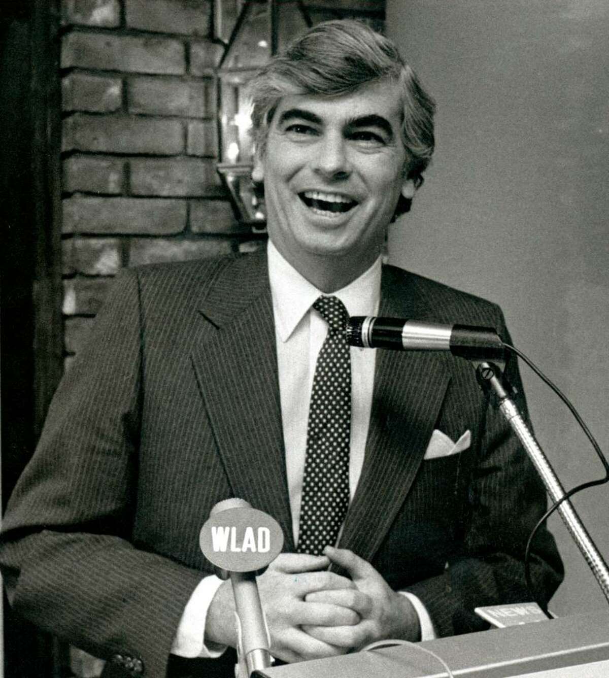 Dodd to announce he won't seek re-election