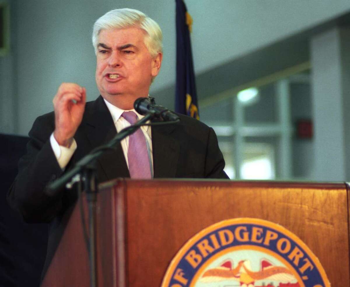 Dodd to announce he won't seek re-election