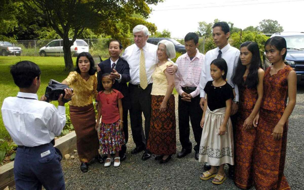 Dodd to announce he won't seek re-election