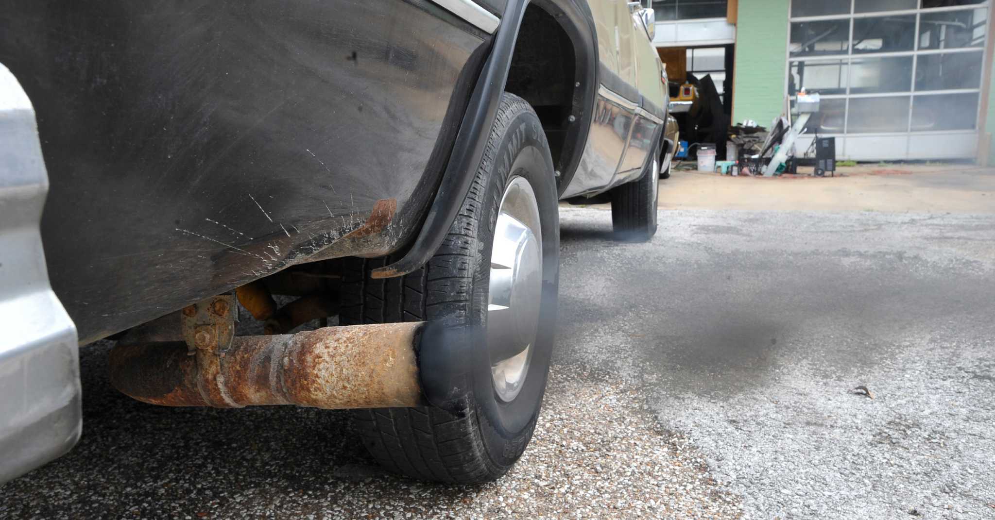 How to report cars that are smoke belchers